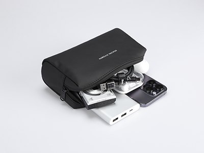Smart Device / Toiletries Bag – MARK RYDEN Global